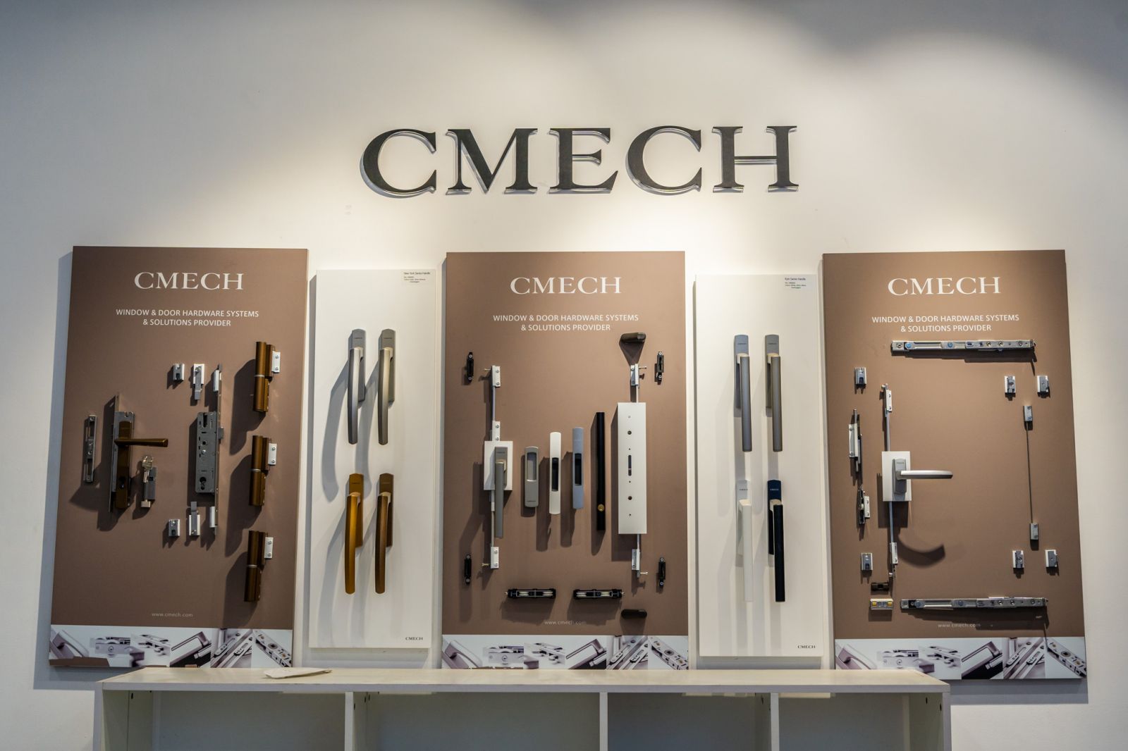 PHỤ KIỆN CMECH – CHUẨN MỰC QUỐC TẾ CHO CỬA NHÔM CAO CẤP – Công Ty Cổ ...